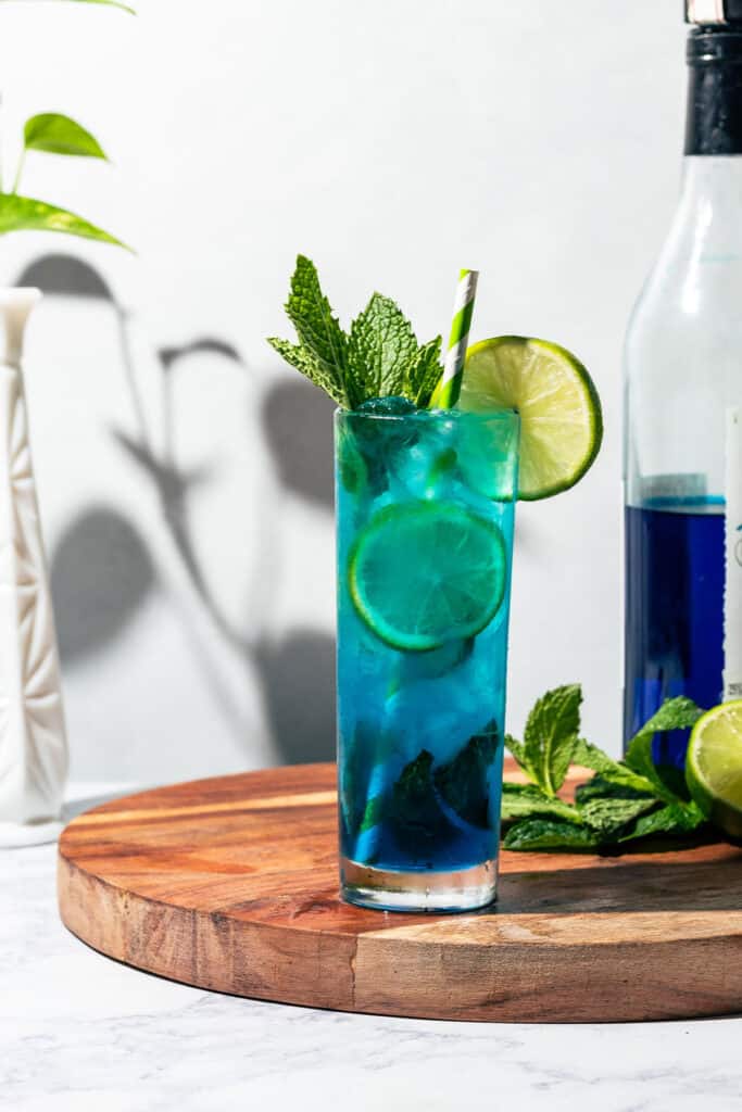 Blue Curaçao Mojito - A Grateful Meal