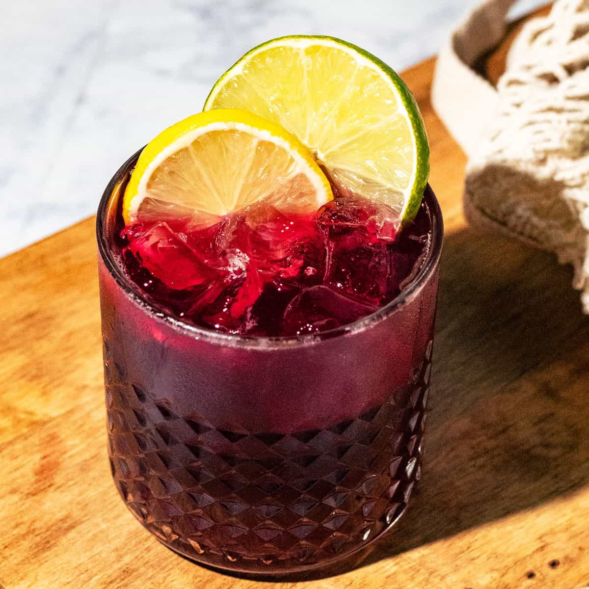Tinto de Verano (2 Ingredient Red Wine Cocktail) - A Grateful Meal
