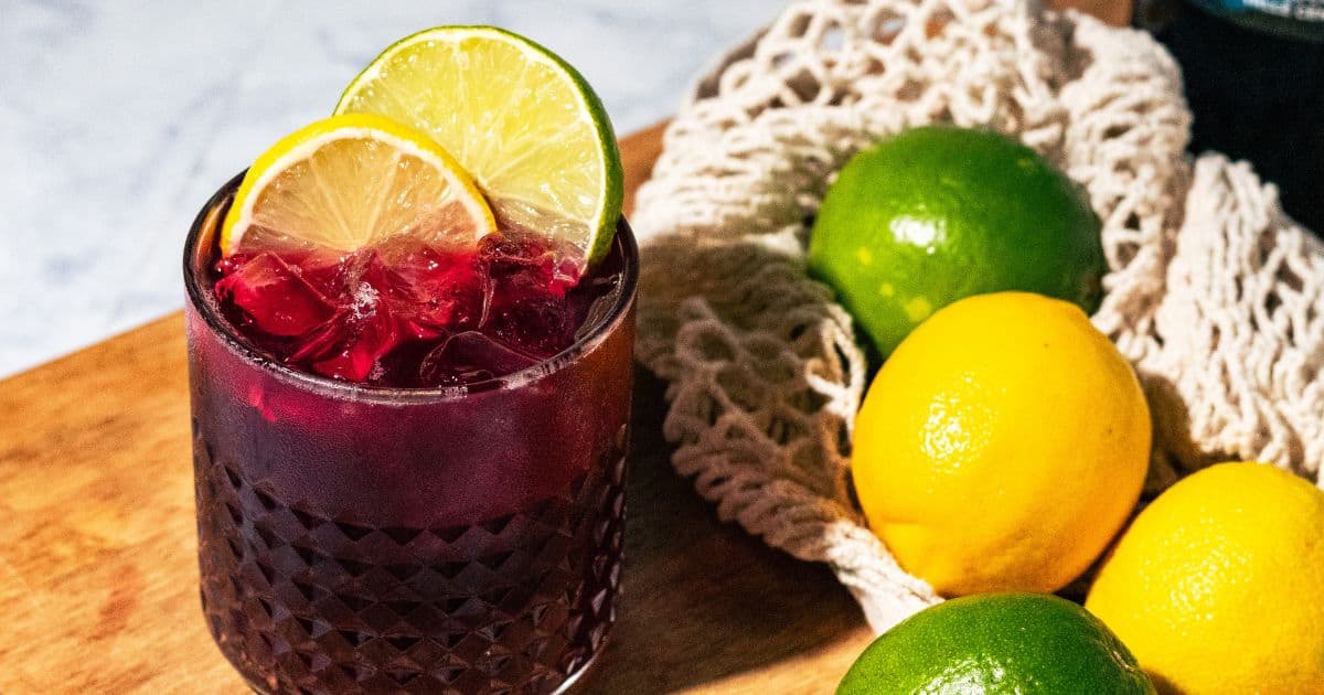 Tinto de Verano (2 Ingredient Red Wine Cocktail) - A Grateful Meal