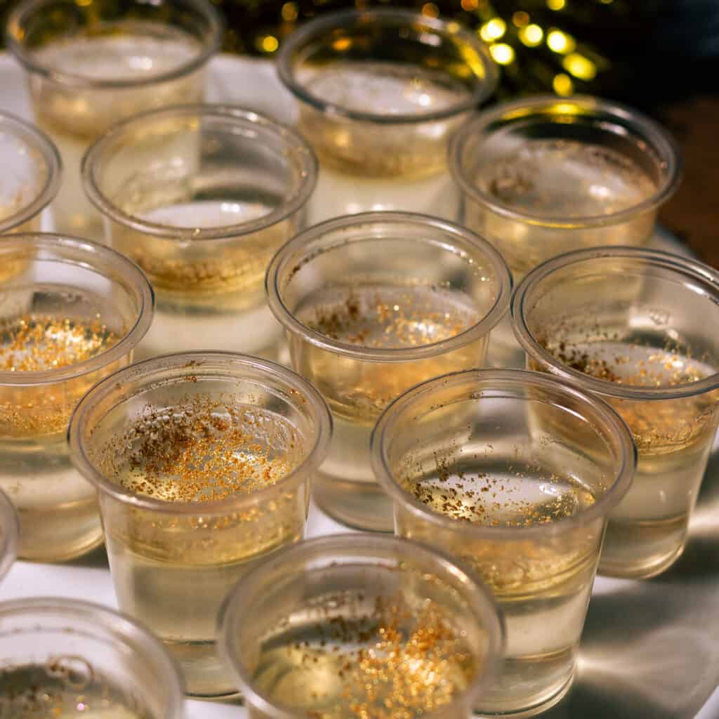 17 Glitter Cocktails to Add Sparkle to Your Night - A Grateful Meal